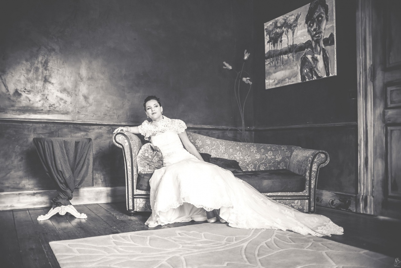 Mariée dans un chateau - Adeline Mariage